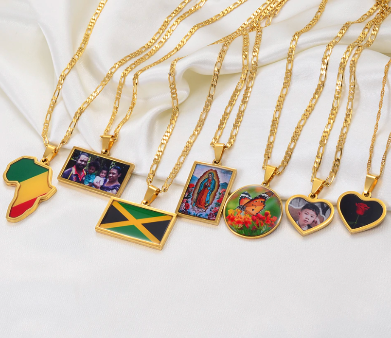 Custom Chains – MelanatedApproval